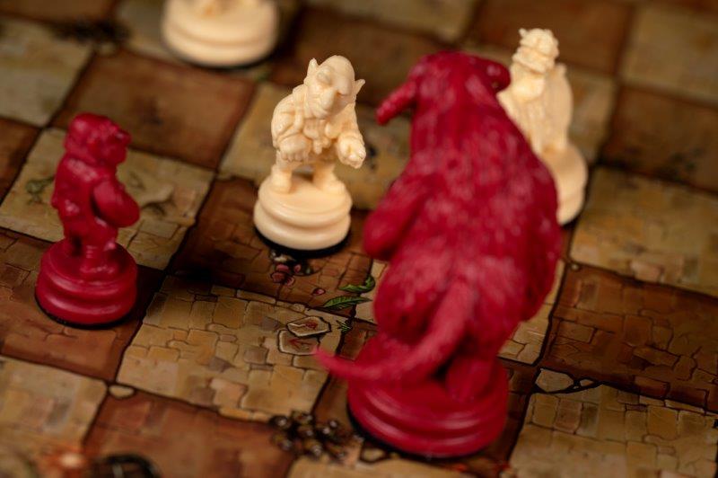 Jim Henson's Labyrinth: Chess Set – River Horse